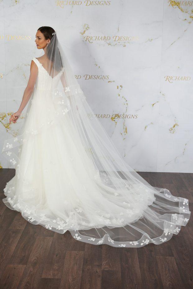 Nieve Couture Bridal Veil - Nell - 98 inches - — Adore Brides